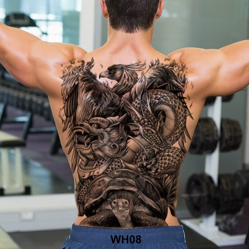 Tatouage De Dragon Sur Le Dos Homme Avec Dragon Tatouage Sur Le Dos